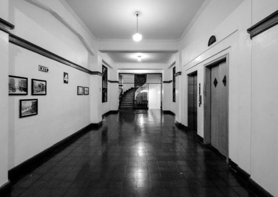 Evening Narratives: Escolta and its modern communities