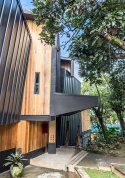 90 Design Studio Reimagines Teatro Amianan in UP Baguio