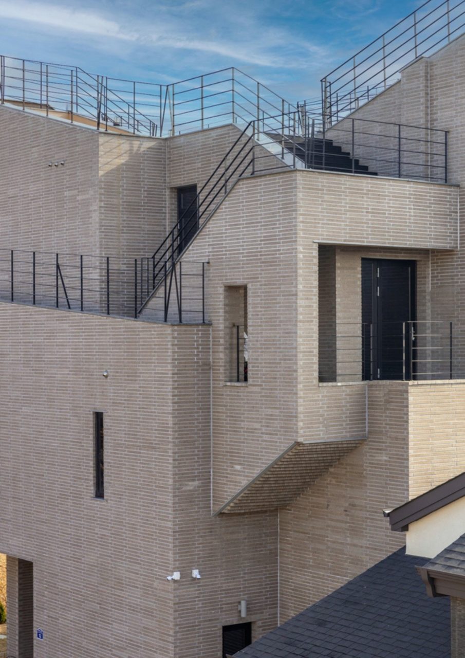 Simon House Built as Cluster of Living Spaces