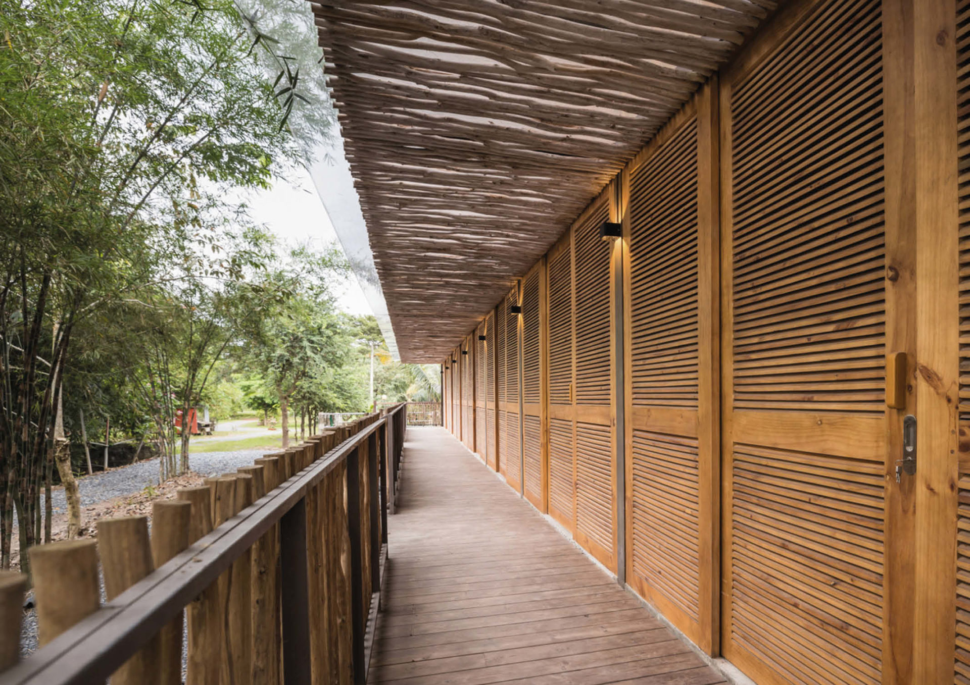 Hippo Farm’s Dorms Show Frugal Green Design