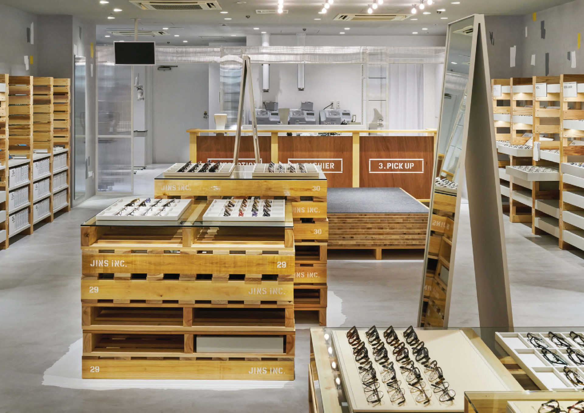 How Japanese Department Stores Reinforces Retail Architecture