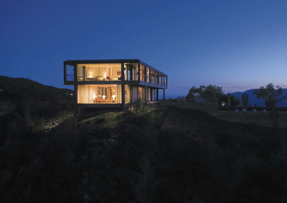 Fire Resistant Panels Define Exterior of Frame House