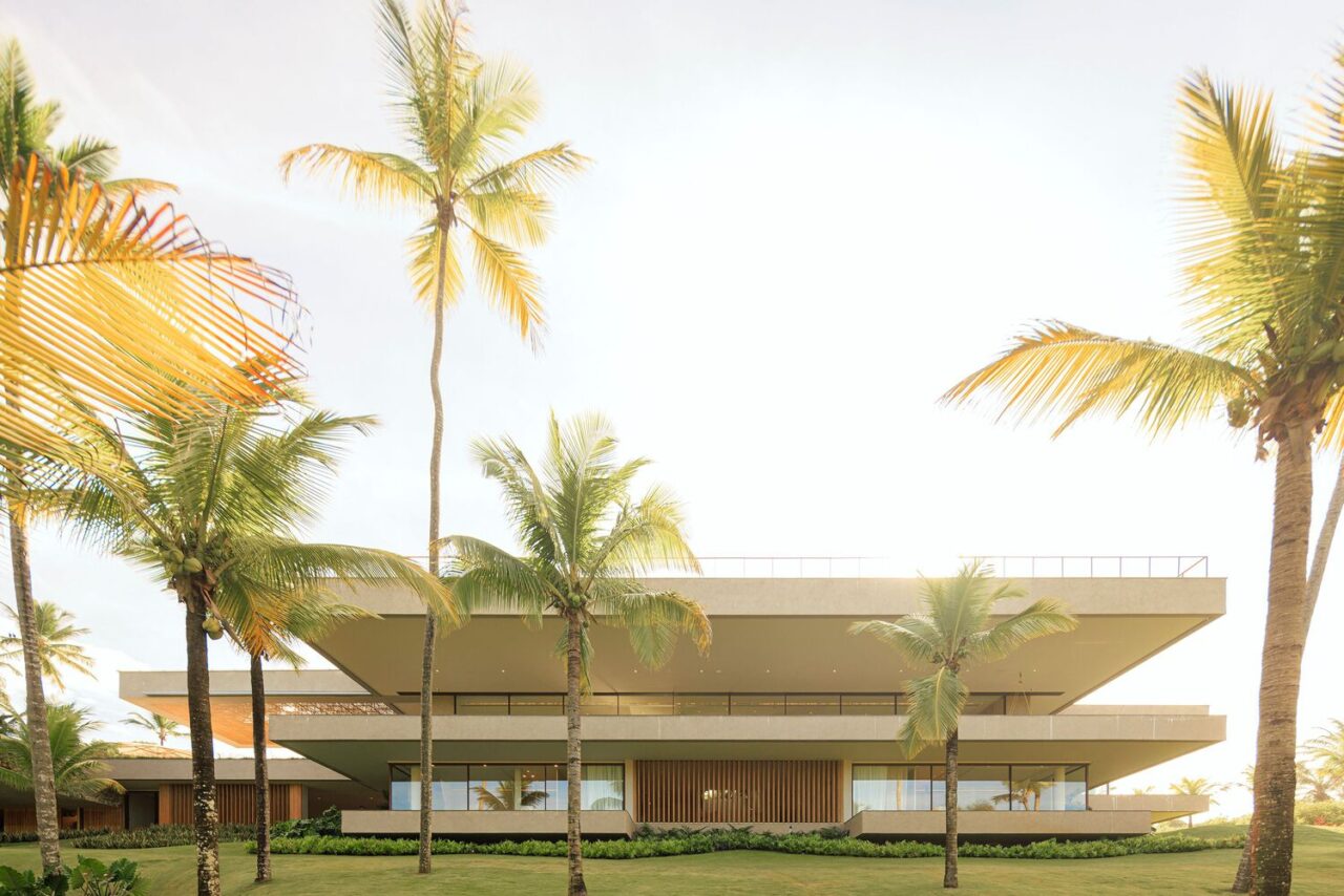 8 Brazilian Homes That Redefine Architectural Beauty