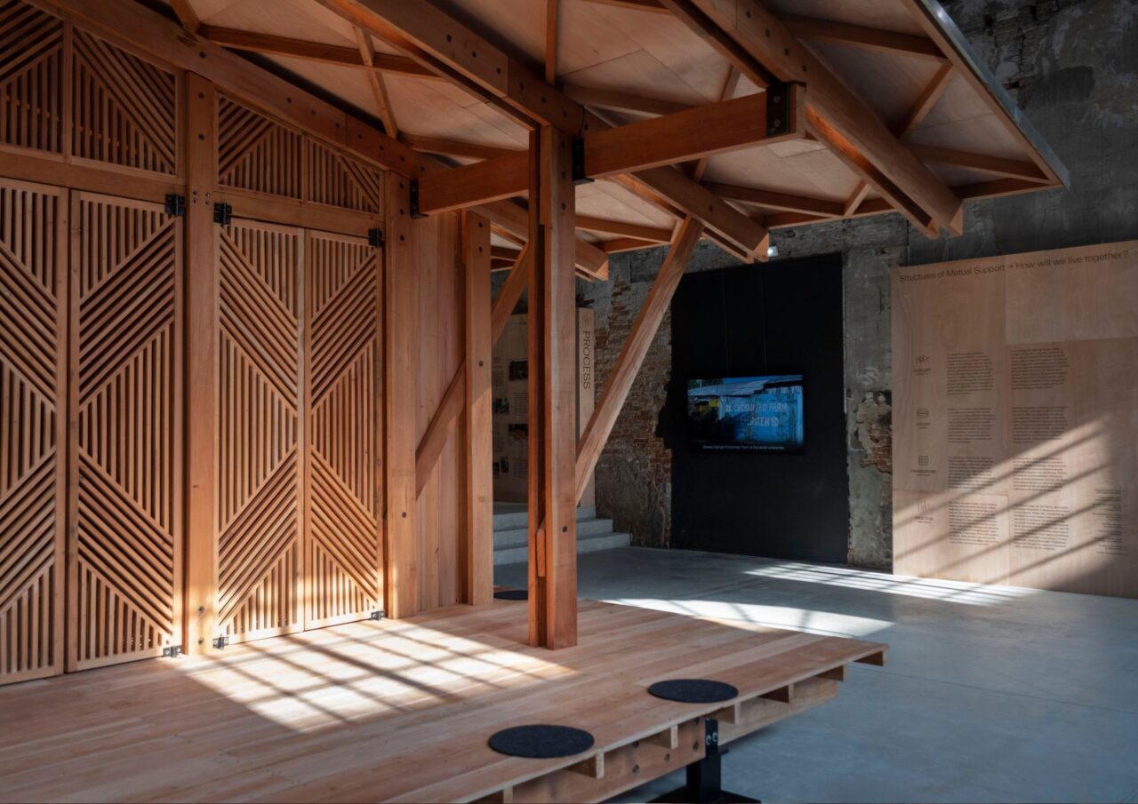 “Structures of Mutual Support” Comes Home to Bulacan