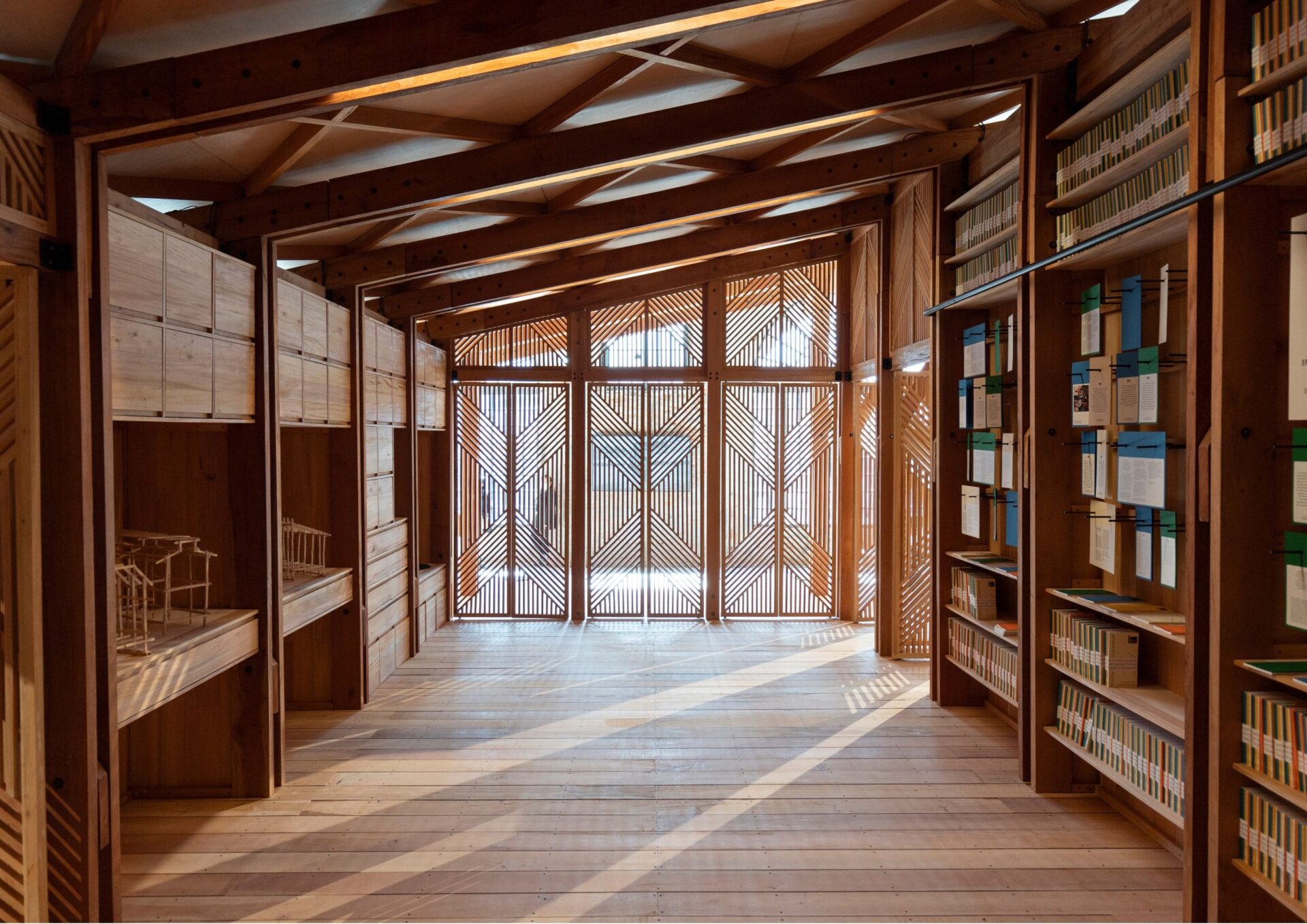 “Structures of Mutual Support” Comes Home to Bulacan