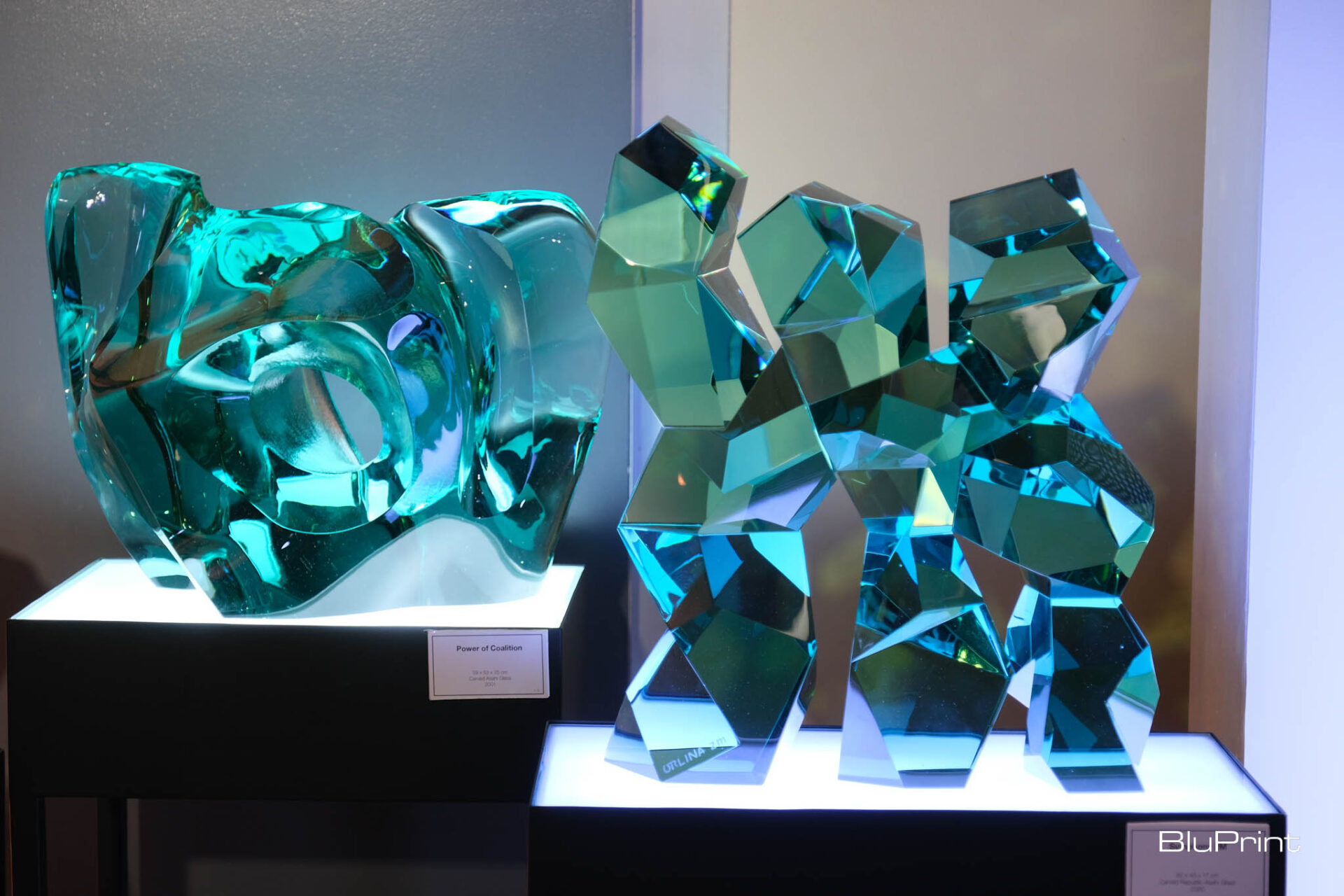 Ramon Orlina’s Glass Art Shines in New Retrospective