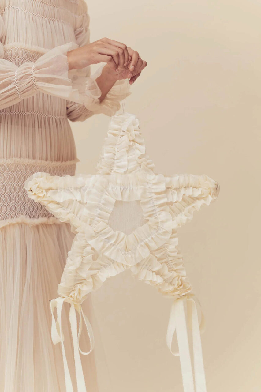 Modern Parol Ideas for a Chic Filipino Christmas